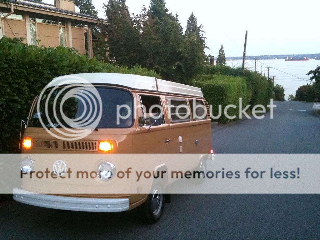 TheSamba.com :: Bay Window Bus - View topic - Bus Photography